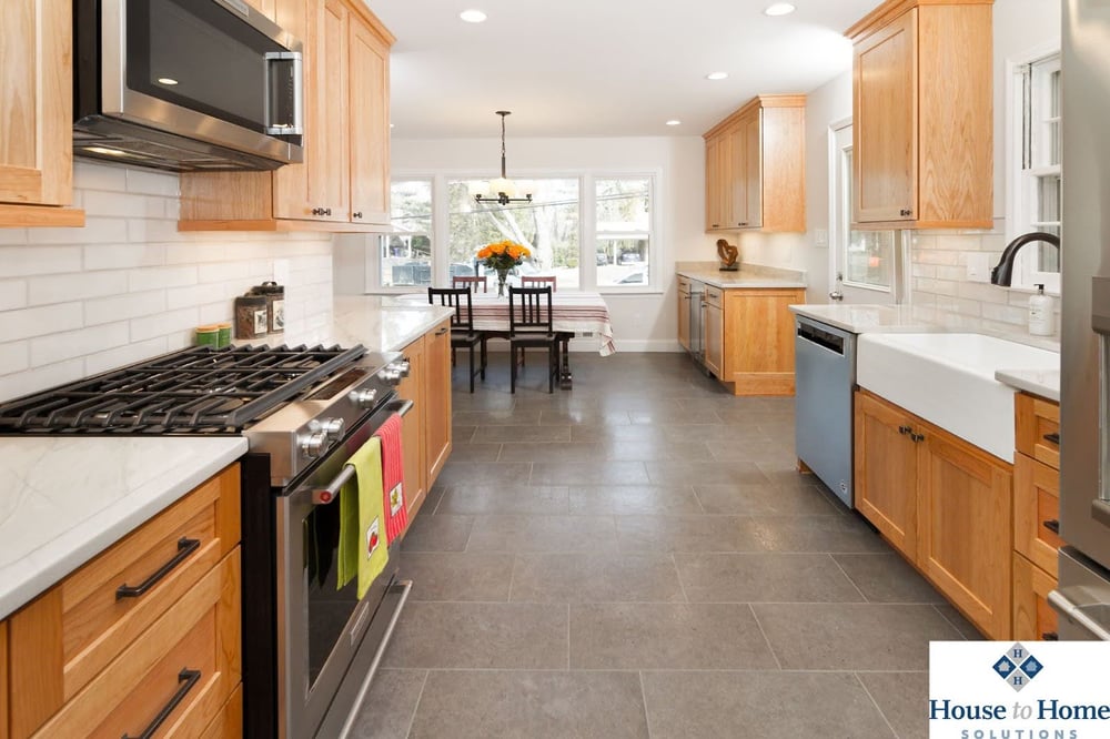 Choosing the Best Kitchen Flooring: Expert Advice for Your Remodel ...